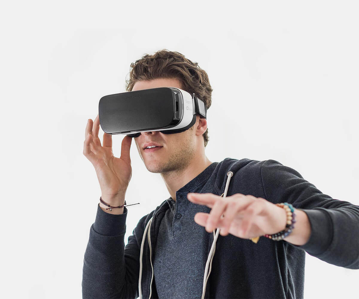 Shape-Shifting Robotics Lets You Feel VR Objects in Reality – Big ...